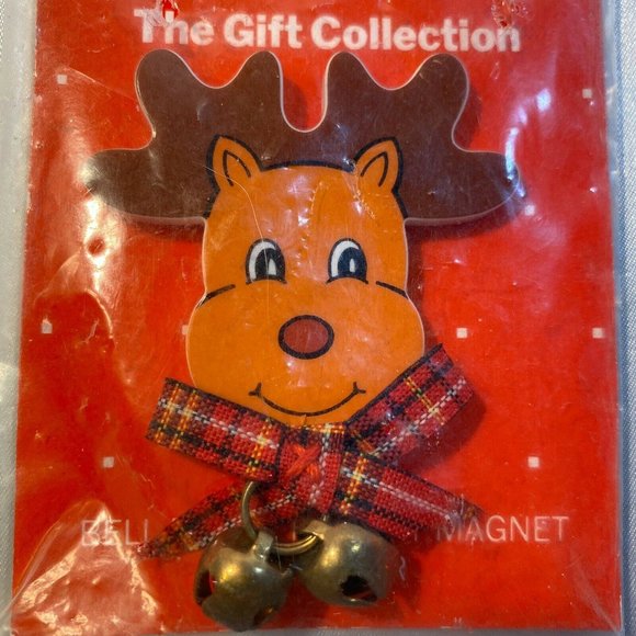 Avon | Holiday | Vintage Avon Reindeer Magnet With Jingle Bells | Poshmark